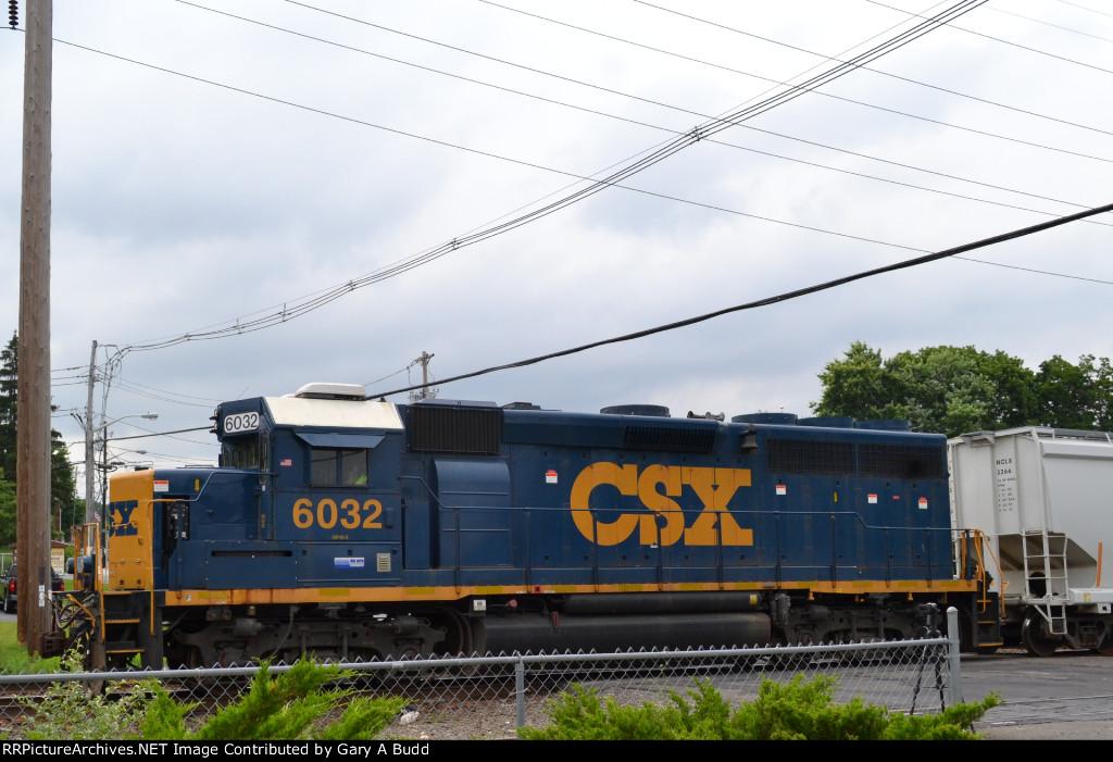 CSX GP40-2 6032